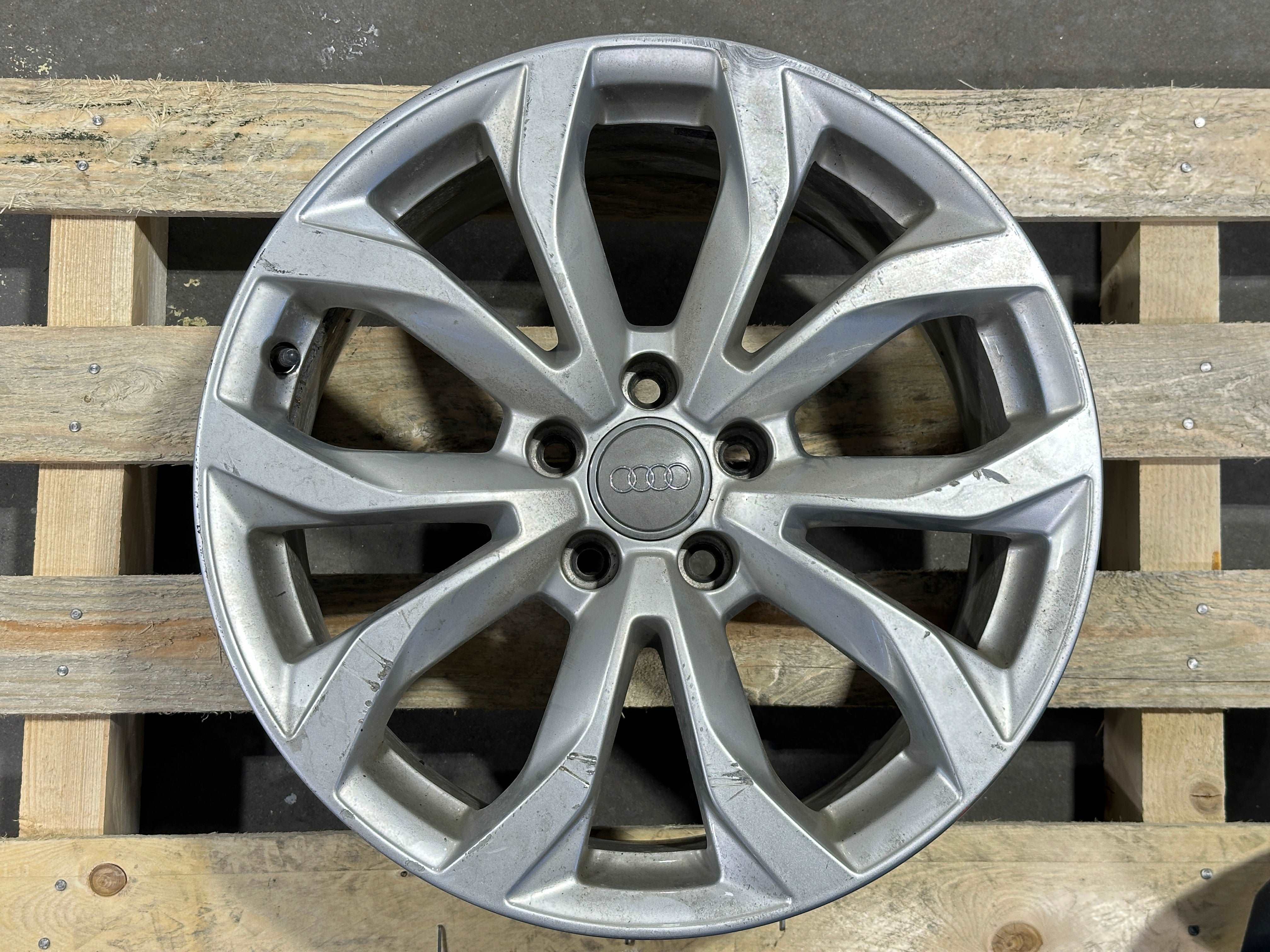 Audi 18” - 4G0601025 BD – Wheelet Fälgbutik